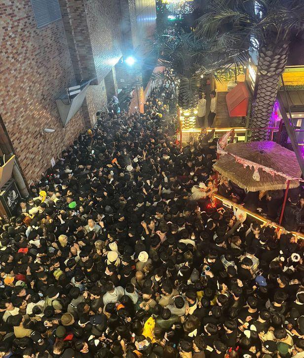 1029韩国梨泰院踩踏事故 踩踏事故 搜狗百科