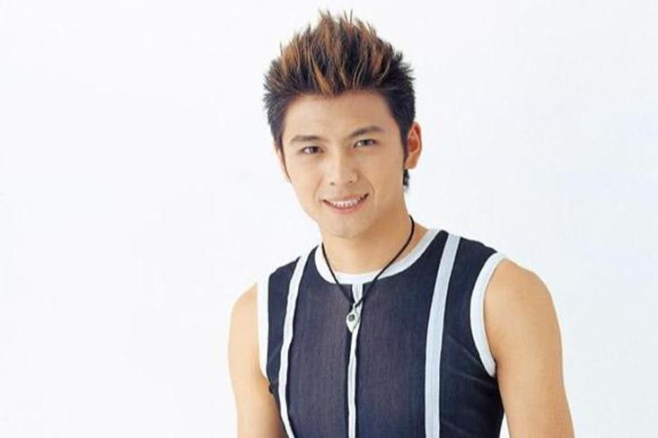曲鑫 中国内地男演员模特 搜狗百科