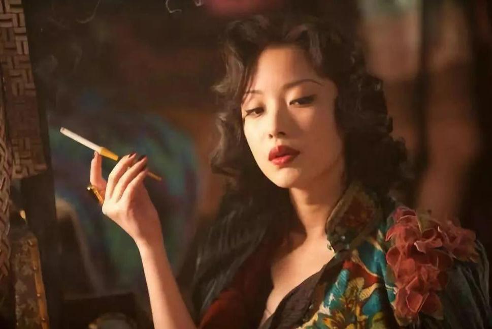 玉墨 小说与同名电影金陵十三钗中的人物 搜狗百科