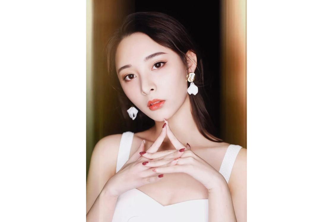 刘芷微 中国内地女演员模特 搜狗百科