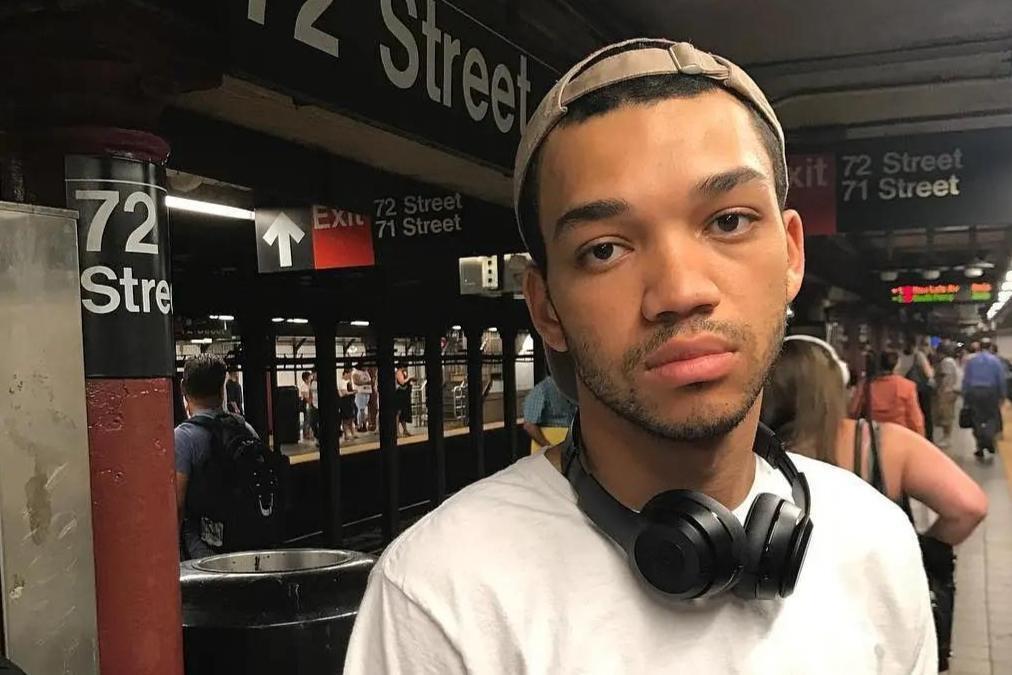 贾斯蒂斯·史密斯(美国男演员)_搜狗百科