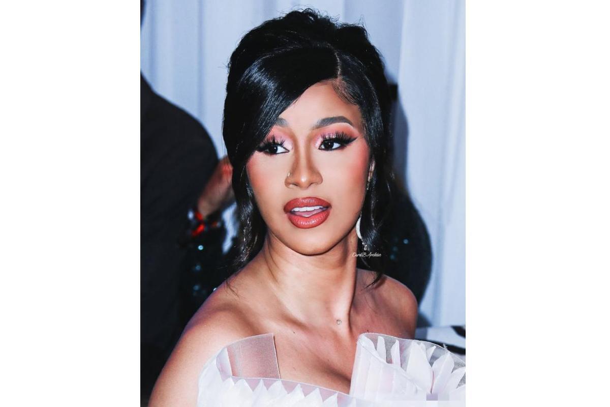 卡迪·B(美国女歌手、演员、词曲作者)_搜狗百科