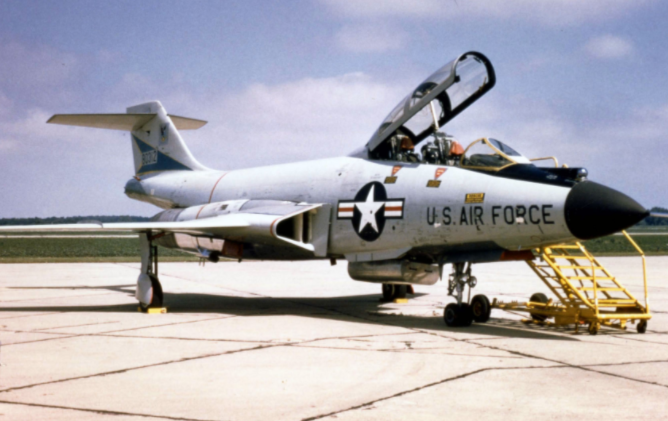 f-101战斗机 - 搜狗百科