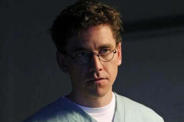 布莱恩·迪岑(美国演员)_搜狗百科