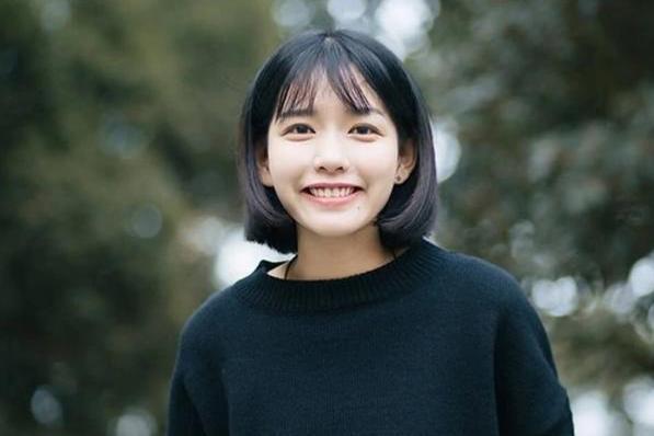 王心怡(中国内地女子双人民谣组合“房东的猫”成员)_搜狗百科